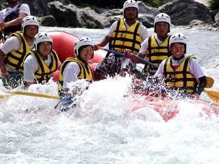Rafting in Japan | You can enjoy with English speaker guide | BIGSMILE
